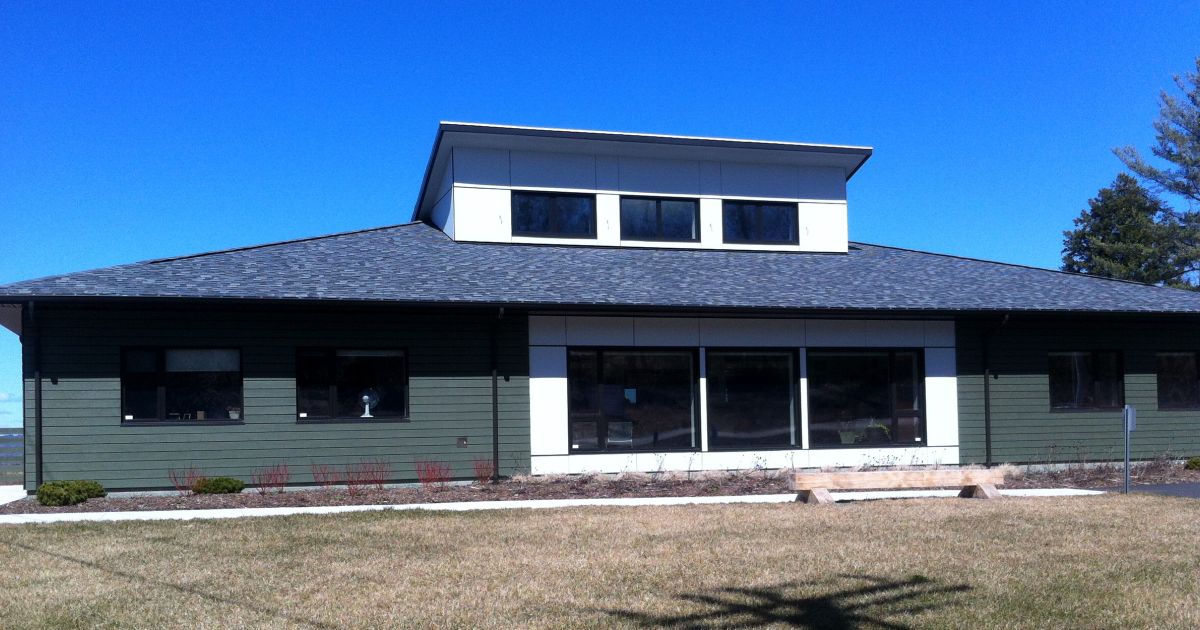 Valley Waste Management Office Building | Phius